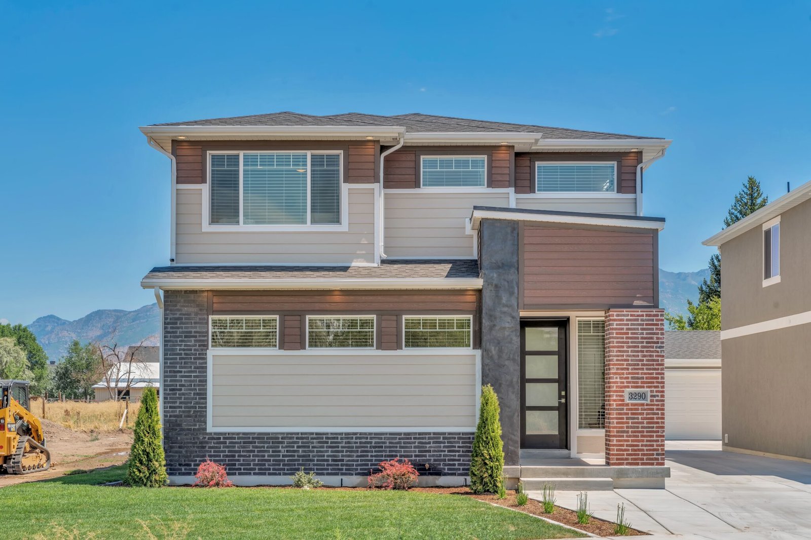 Steadfast Custom Homes
